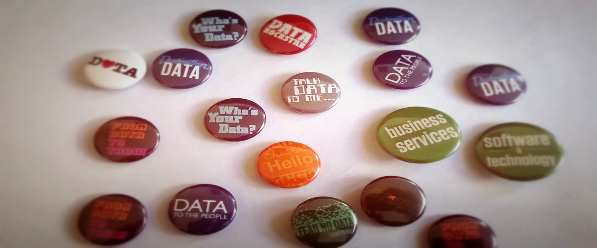 Data Badge Banner – Quantum Tunnel
